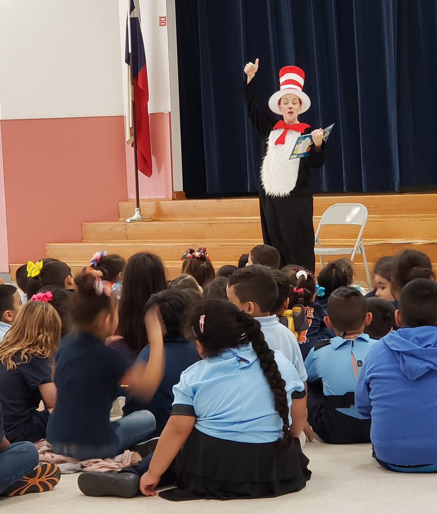 Cat in the Hat Visit – Main Street Theater